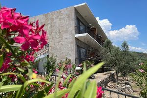 Sivrice Sarnıç - Ayvacık, Çanakkale | Otelz