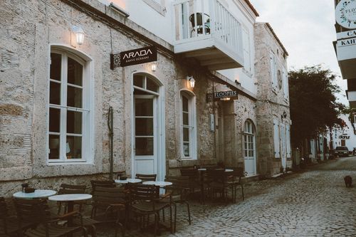 Floopies Otel İzmir Rezervasyon | Otelz.com